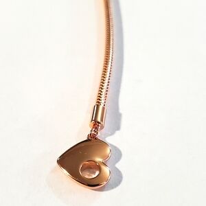 Pandora | Jewelry | Authentic New Pandora Pandora Moments Heart Tbar ...